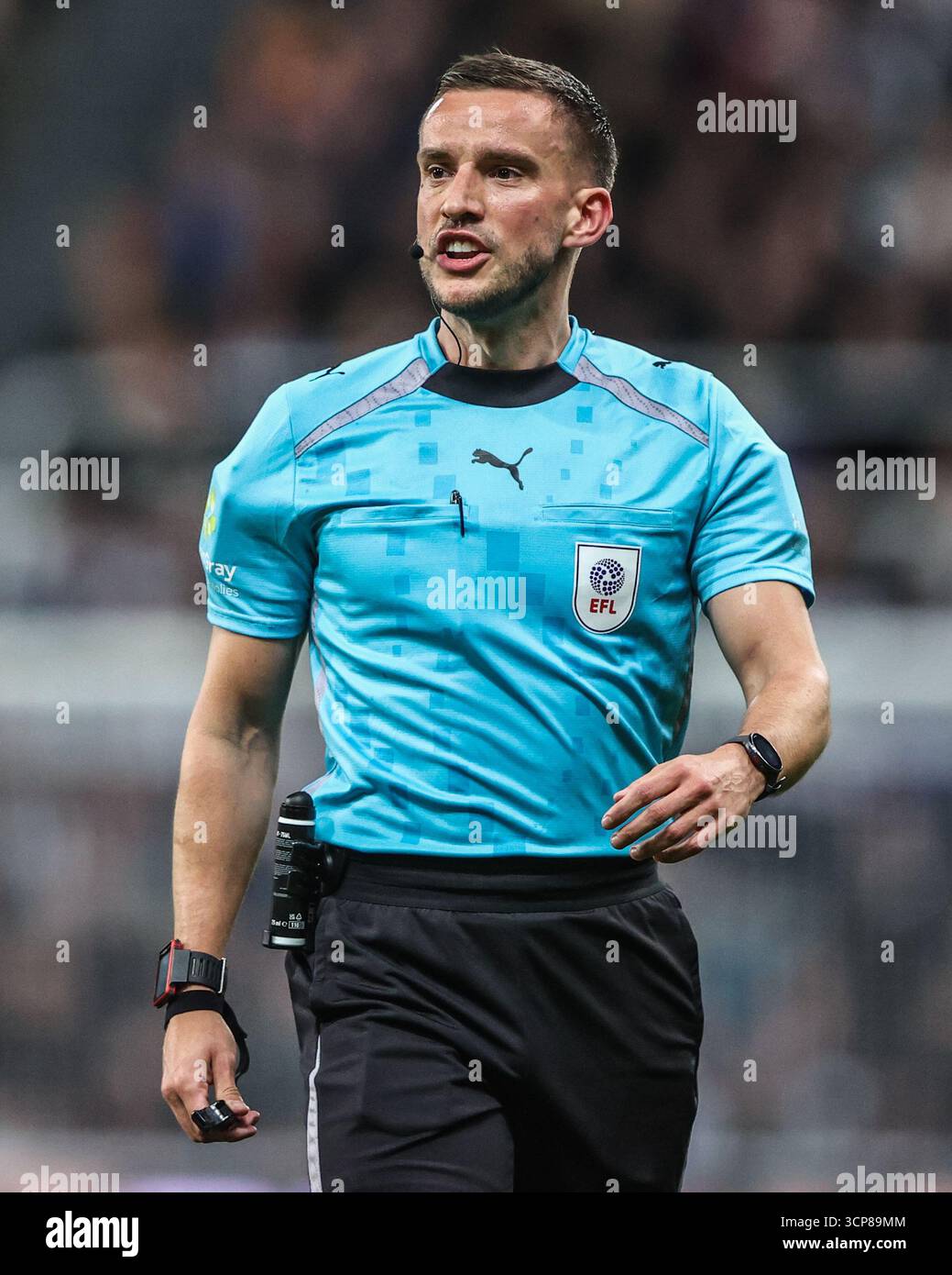 Referee Thomas Kirk during the Carabao Cup Round 3 match Newcastle ...
