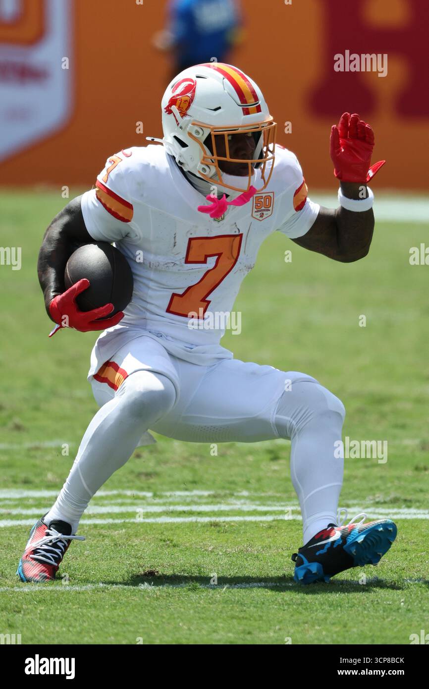 Tampa Bay Buccaneers running back Bucky Irving (7) runs the ball ...