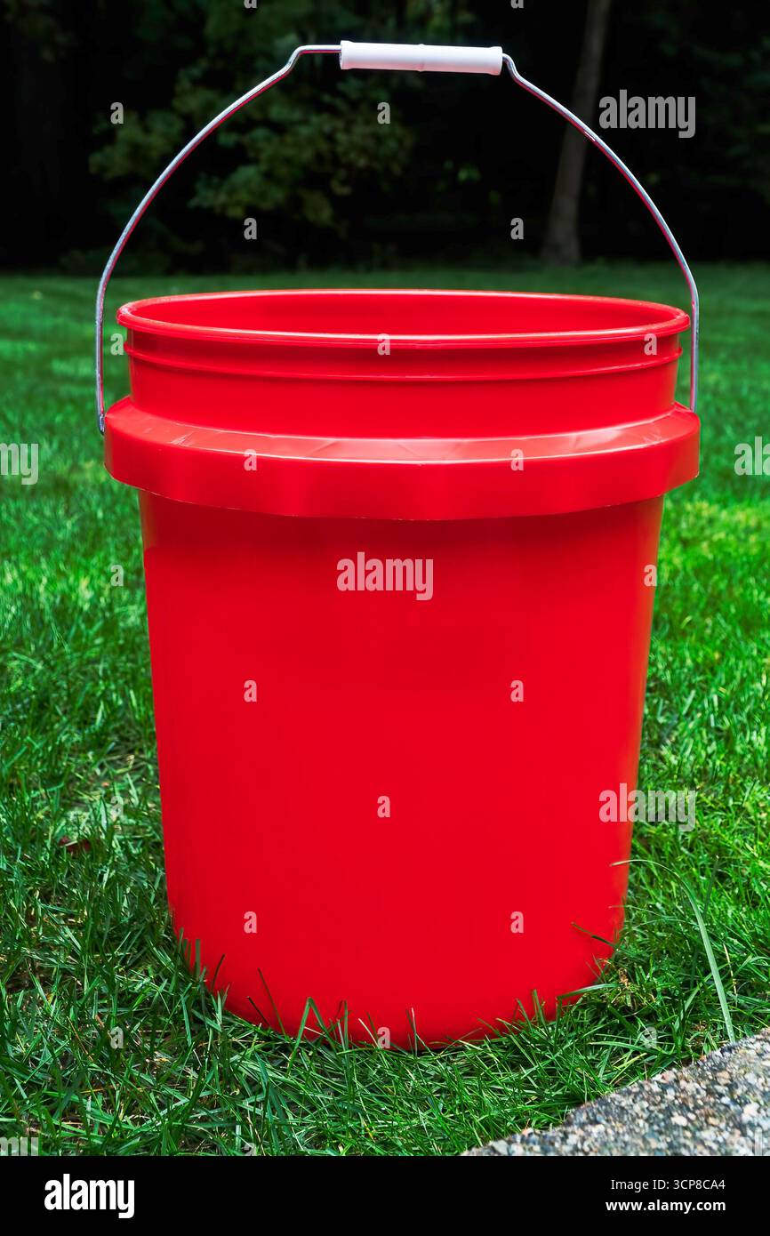 Five outlets hi-res stock photography and images - Alamy