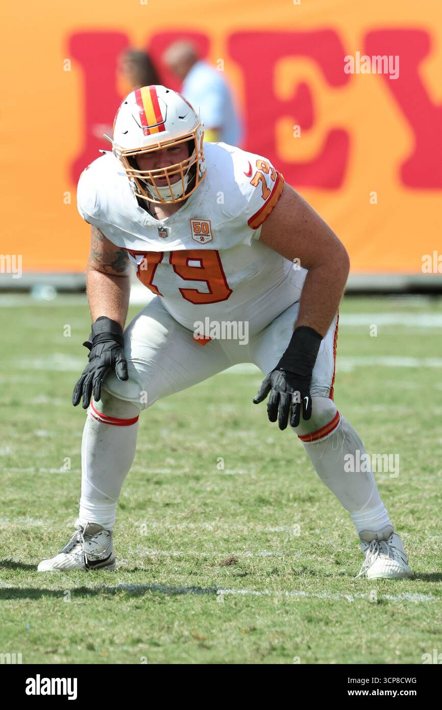 Tampa Bay Buccaneers guard Elijah Klein (79) sets to block against the ...