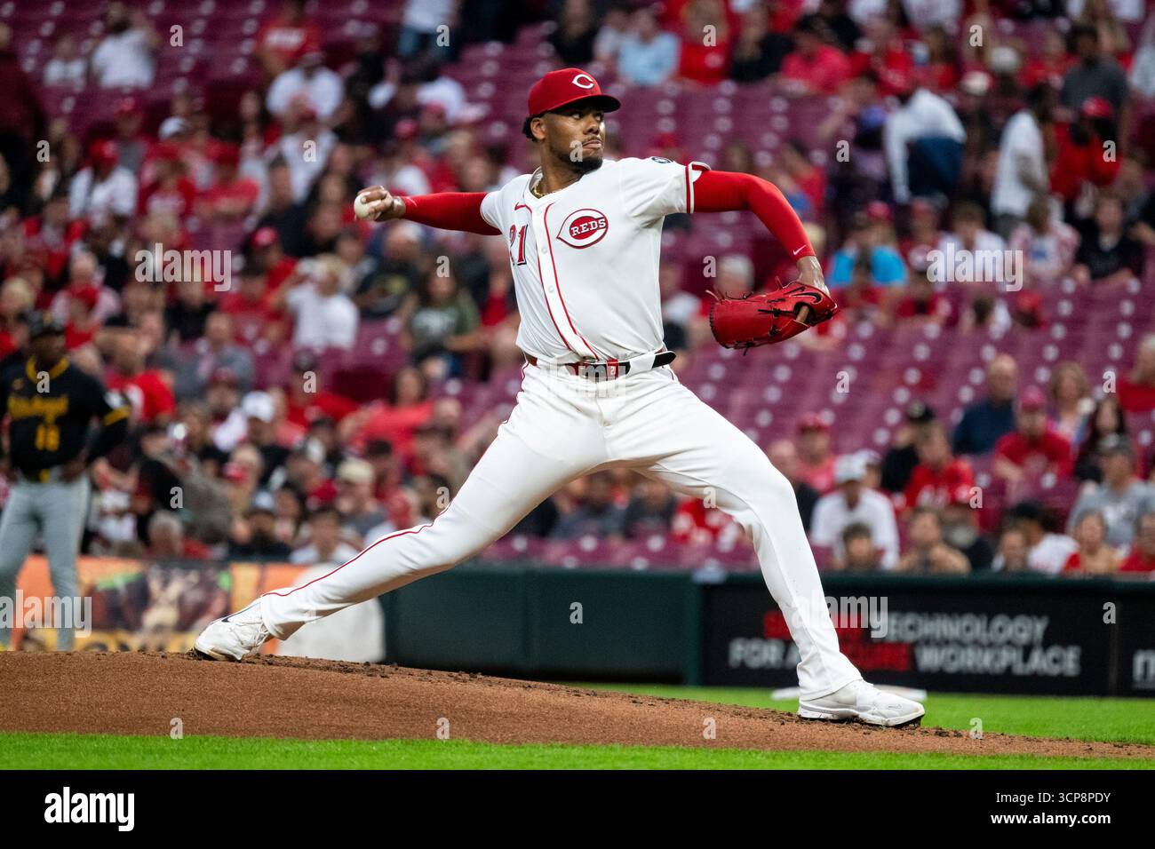 Cincinnati Reds pitcher Hunter Greene delivers in the first inning of a ...