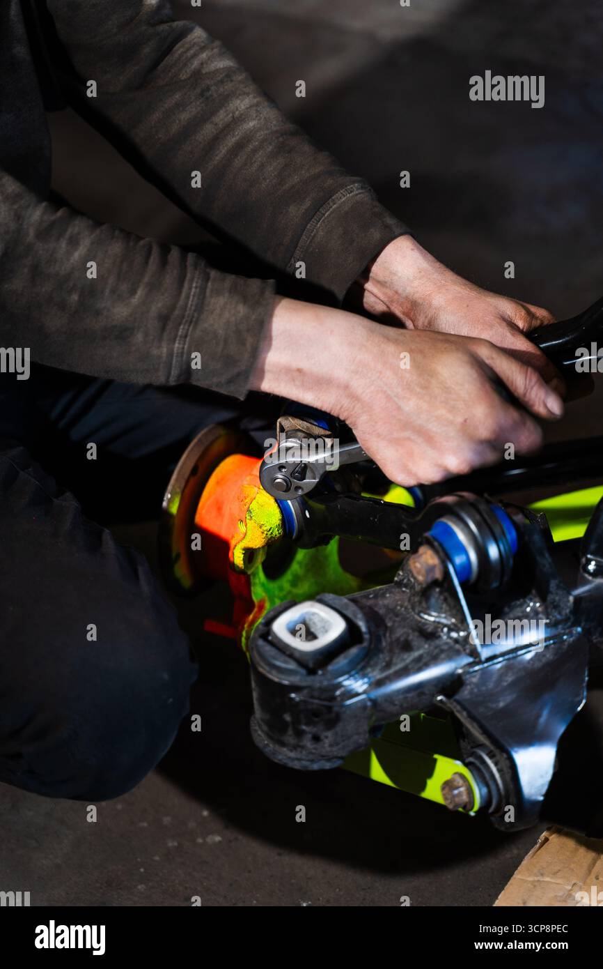 Full Rear Suspension Assembly Process. Drift suspension includes ...