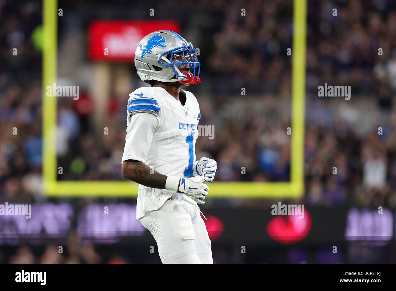 Detroit Lions wide receiver Jameson Williams (1) gets in position ...