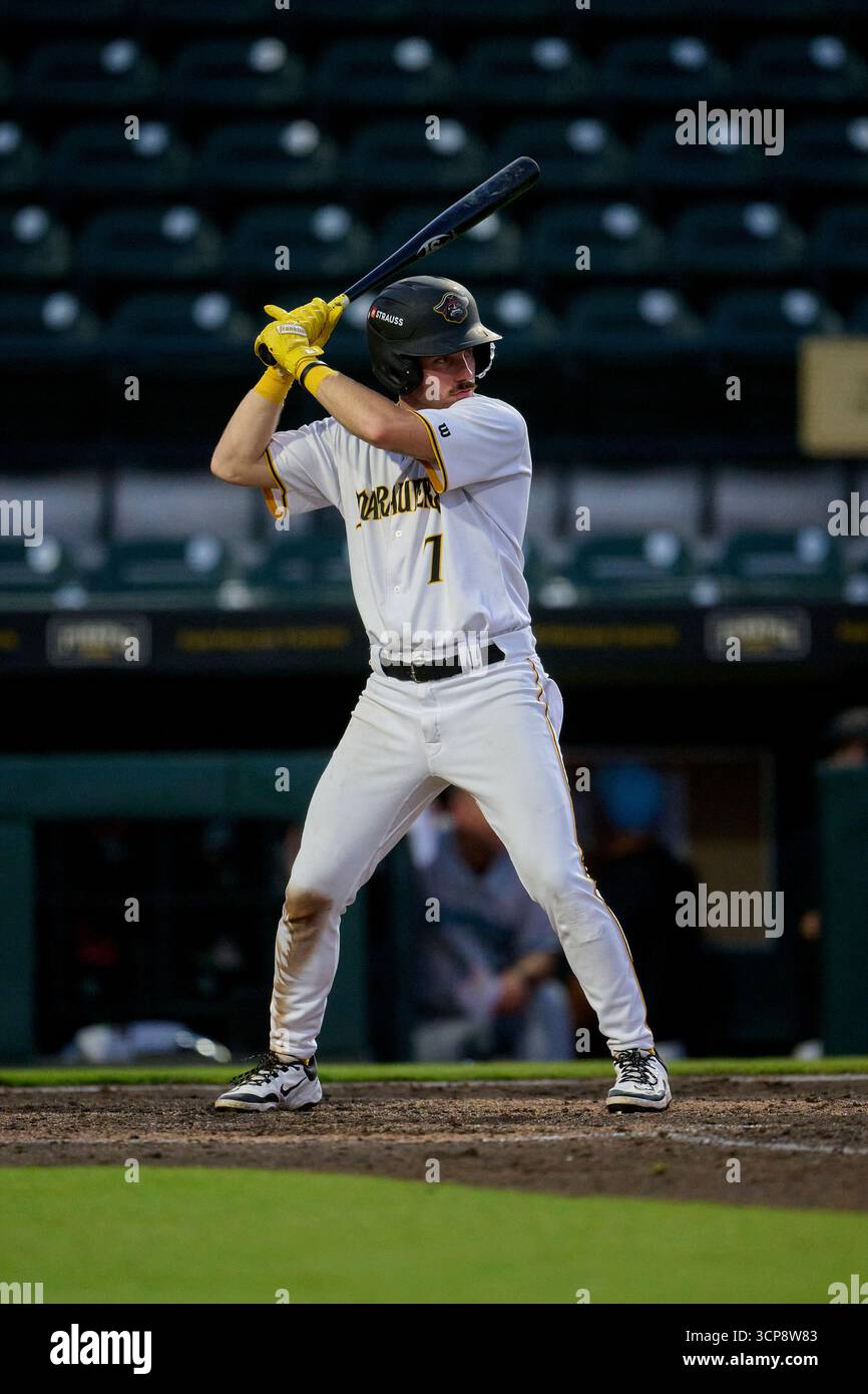 Bradenton Marauders Josh Tate (7) bats during an MiLB Florida State ...