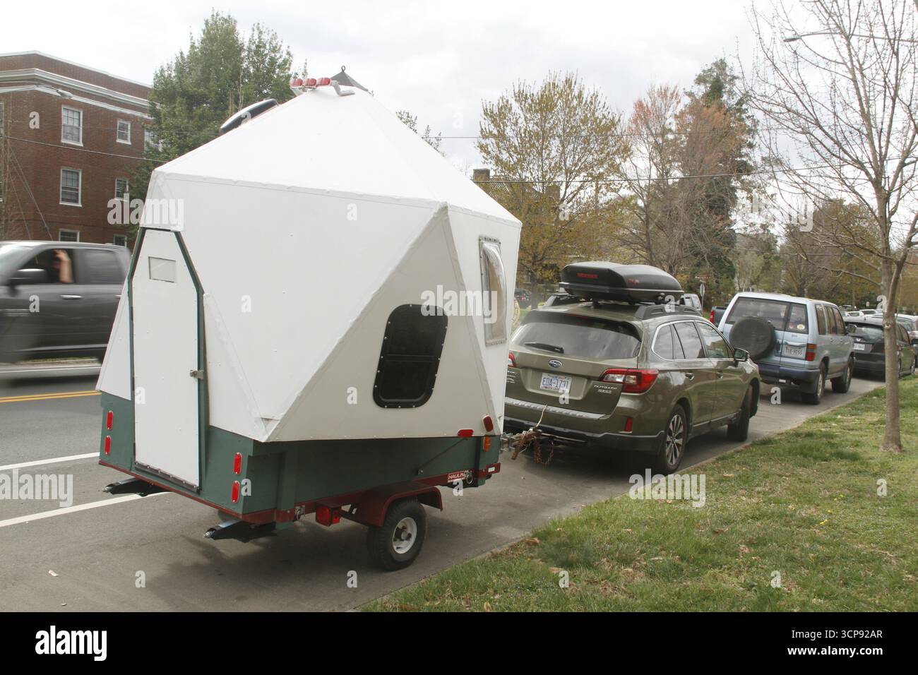 Geodesic dome usa hi-res stock photography and images - Alamy