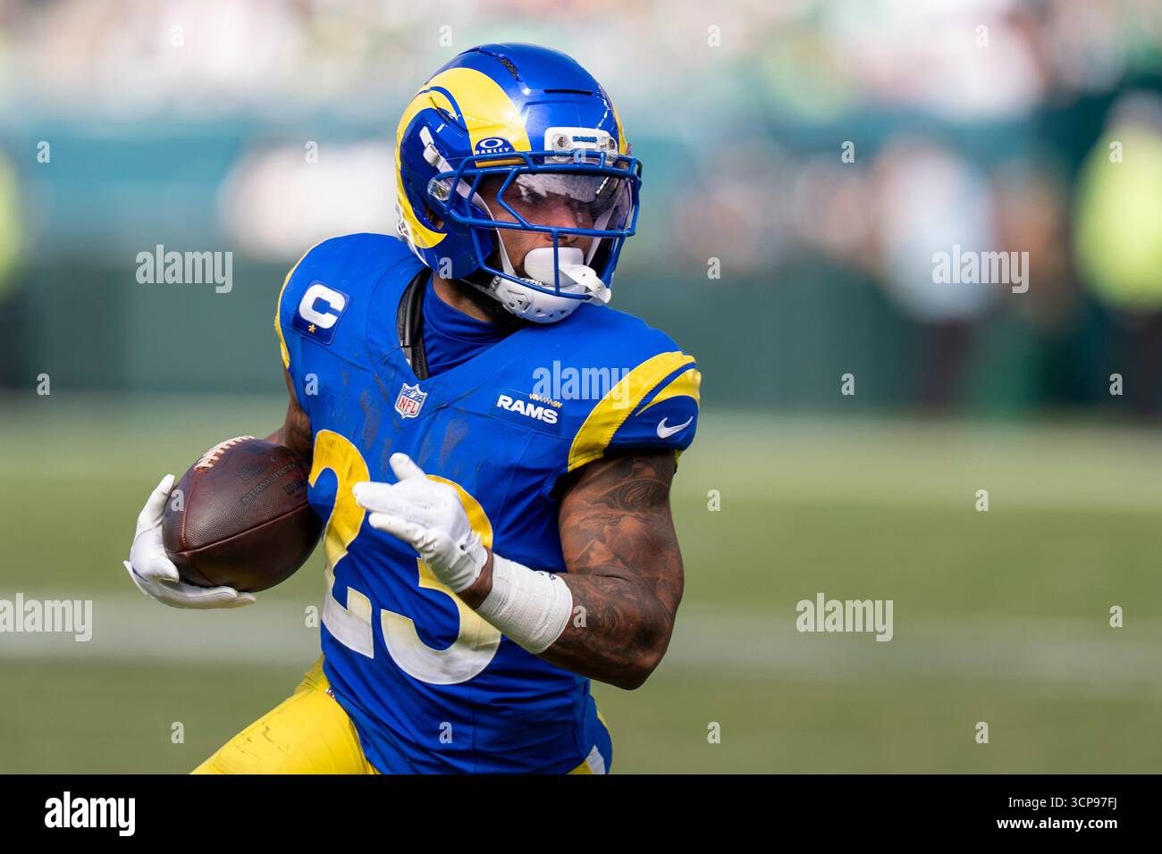 Los Angeles Rams running back Kyren Williams in action during an NFL ...