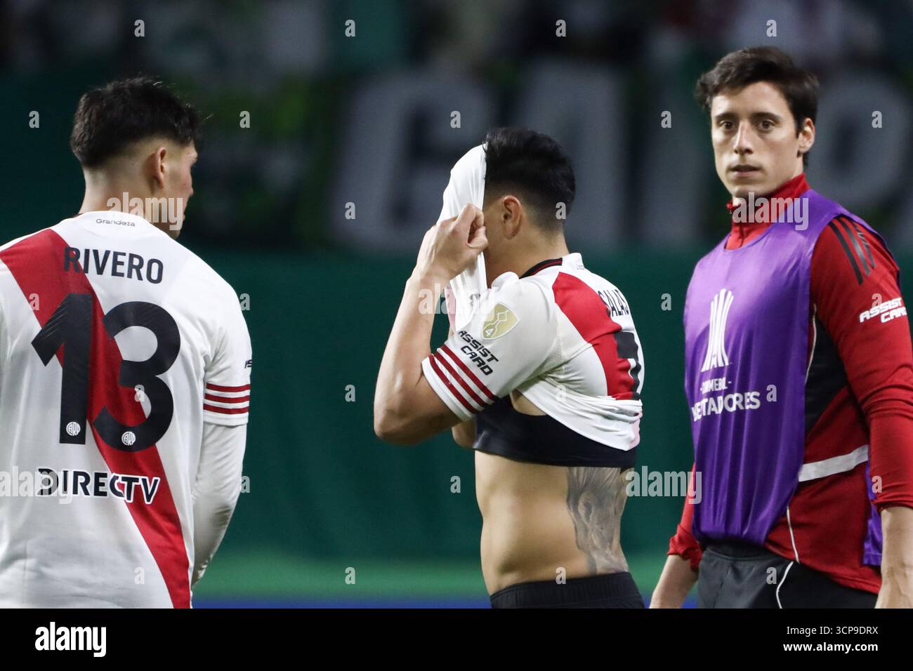 River Plate's Salas, from Argentina, laments the 3-1 defeat to ...