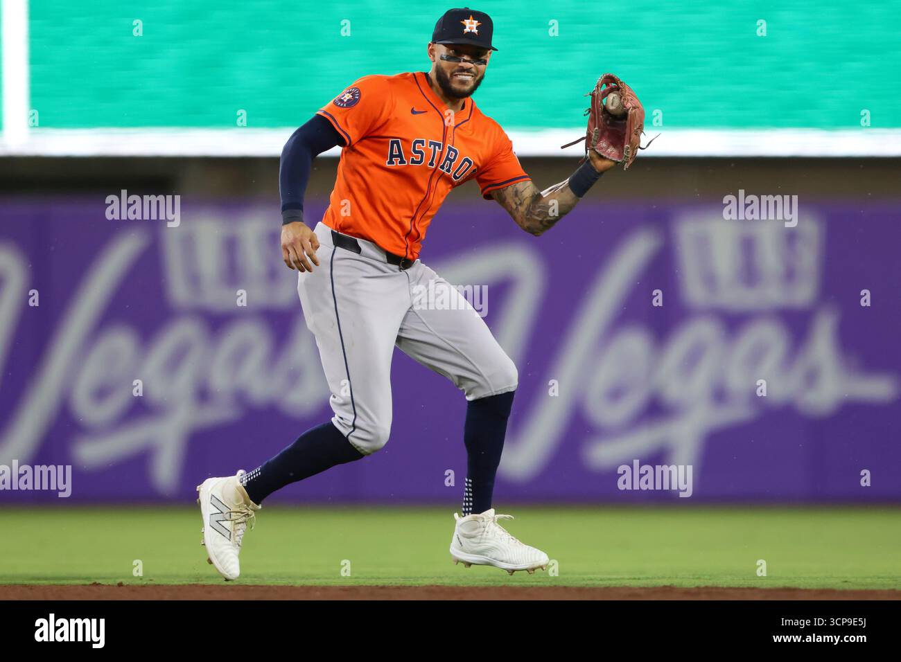 Houston Astros shortstop Carlos Correa fields a ground ball during the ...