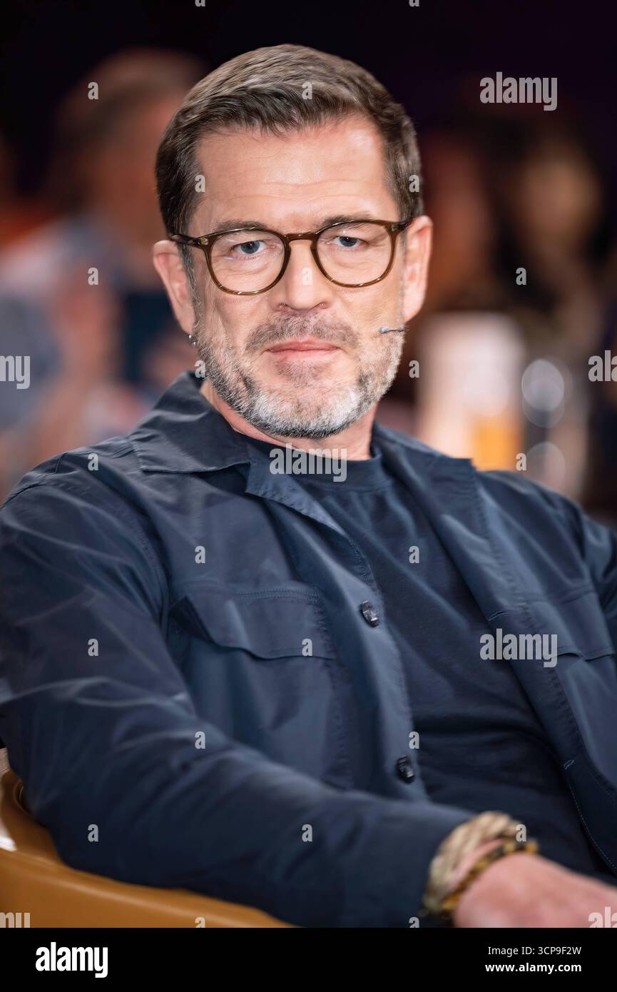 MDR - Riverboat. Dr. Karl-Theodor zu Guttenberg anläßlich der ...