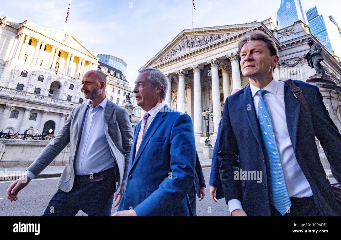 London, UK. 25th Sep, 2025. Reform Leader, Nigel Farage and Deputy ...