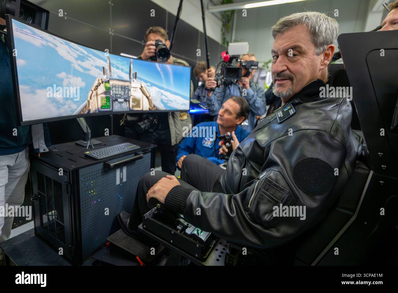 Tussenhausen, Germany. 25th Sep, 2025. Markus Söder, (CSU) Prime ...