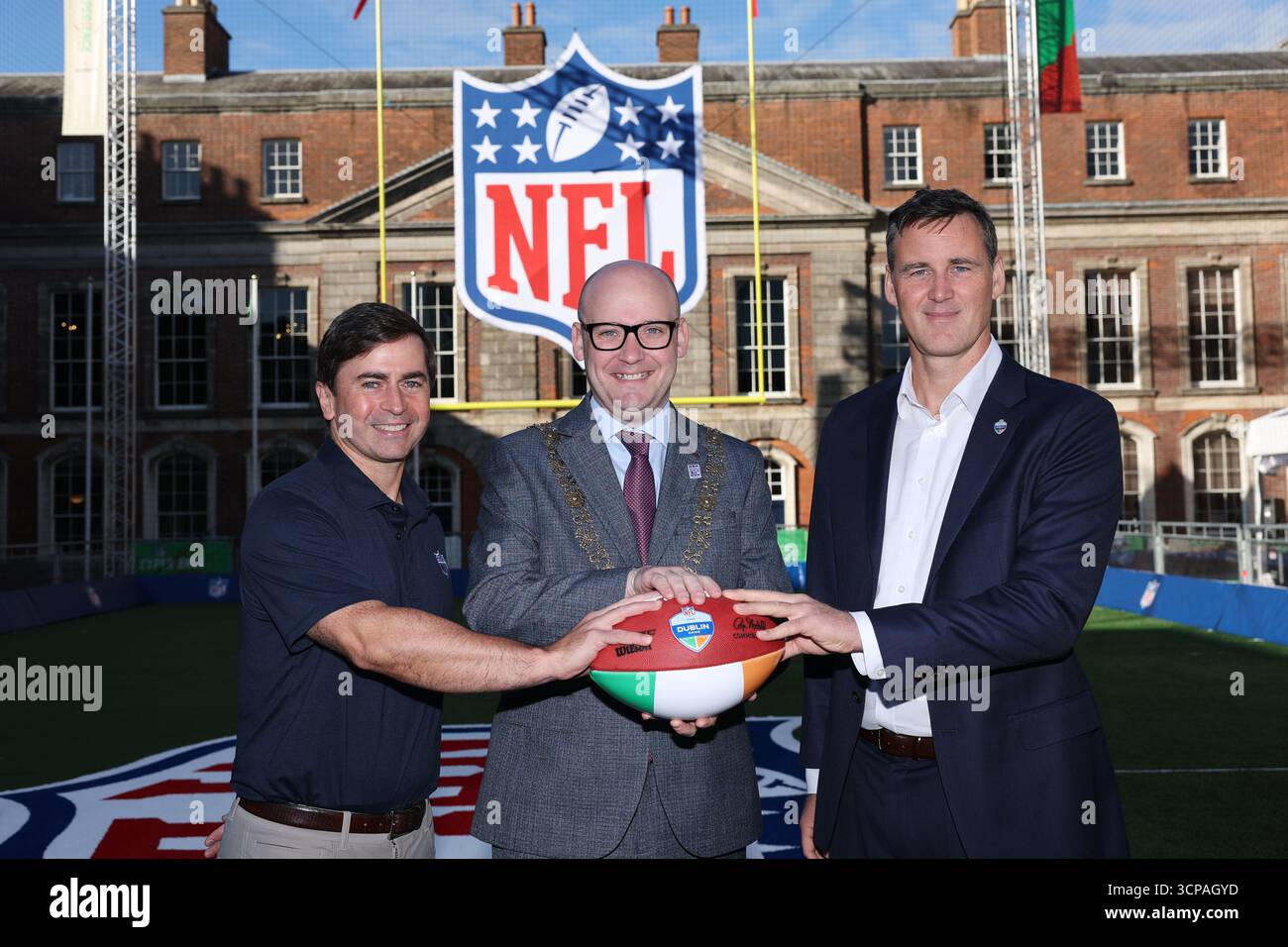 From left, Peter O'Reilly, NFL Executive Vice President International ...