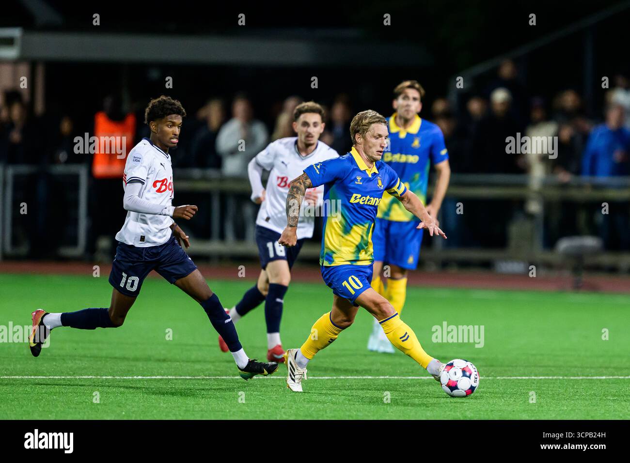 Copenhagen, Denmark. 24th, September 2025. Daniel Wass (10) of Broendby ...