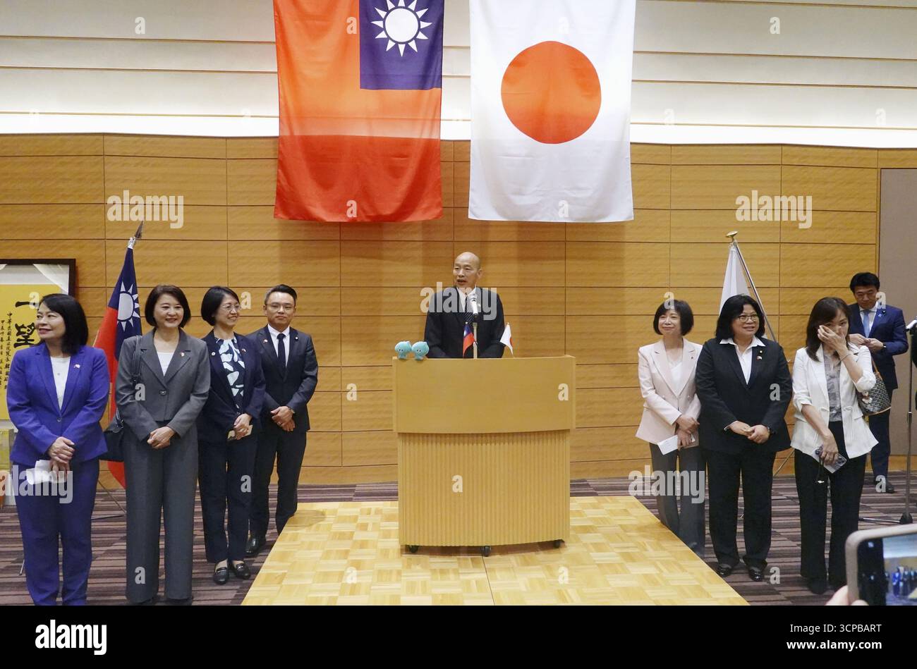 Taiwan's Legislative Speaker Han Kuo-yu (C) speaks at a welcome ...