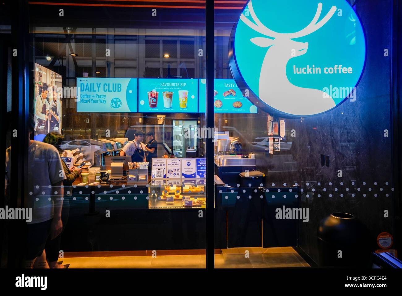 Luckin coffee storefront hi-res stock photography and images - Alamy