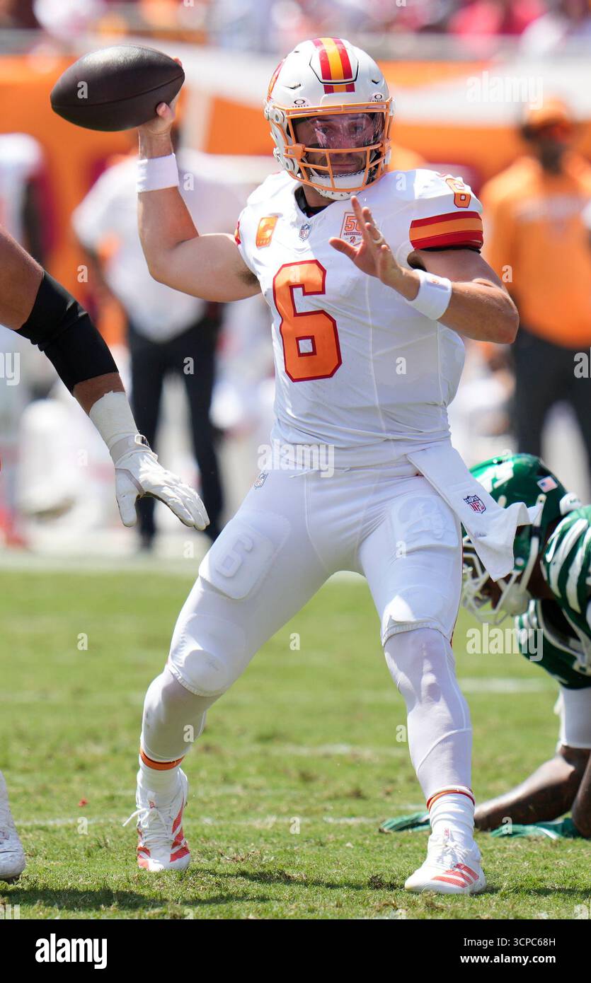 Tampa Bay Buccaneers quarterback Baker Mayfield (6) against the New ...
