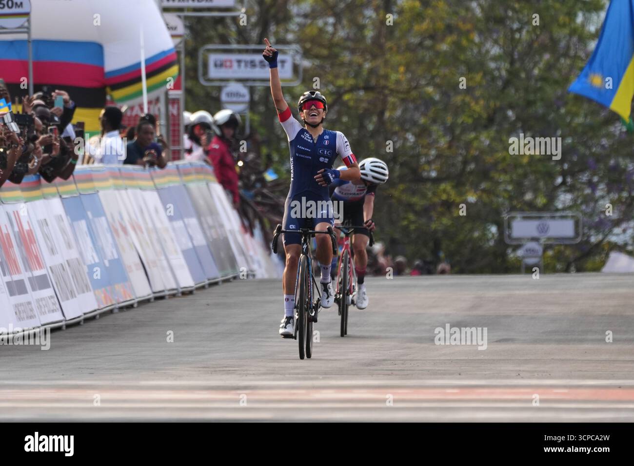 France's Celia Gery celebrates winning the women's Under 23 race ahead ...