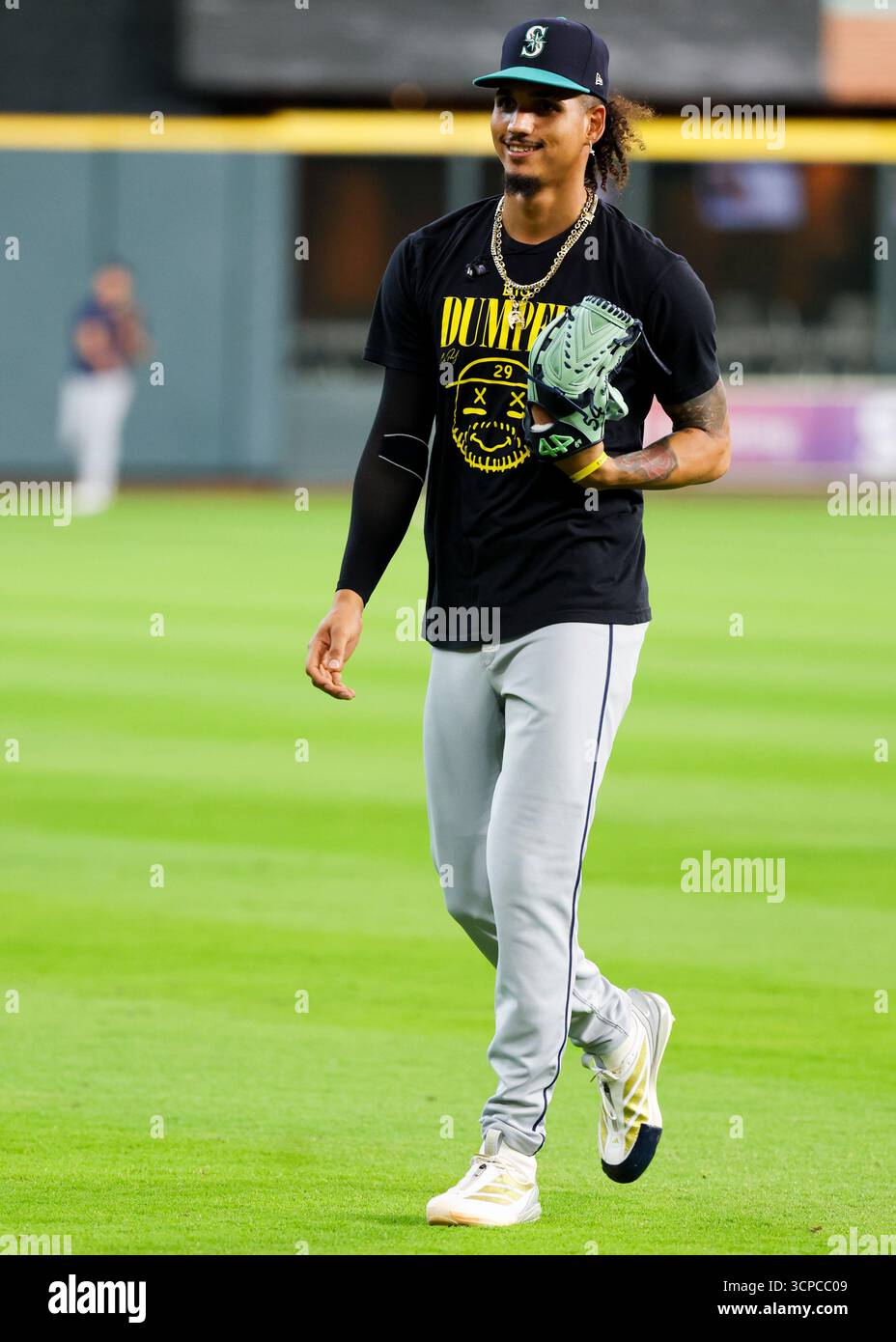 1HOUSTON, TX - SEPTEMBER 21: Seattle Mariners pitcher Carlos Vargas (54 ...