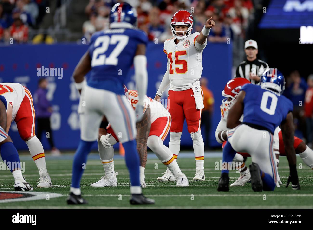 Kansas City Chiefs quarterback Patrick Mahomes (15) gestures at the ...