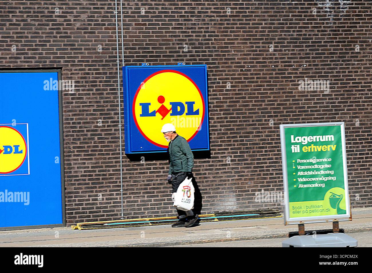 Copenhagen/ Denmark/25 september 2025/German lidl grocery chain store n ...
