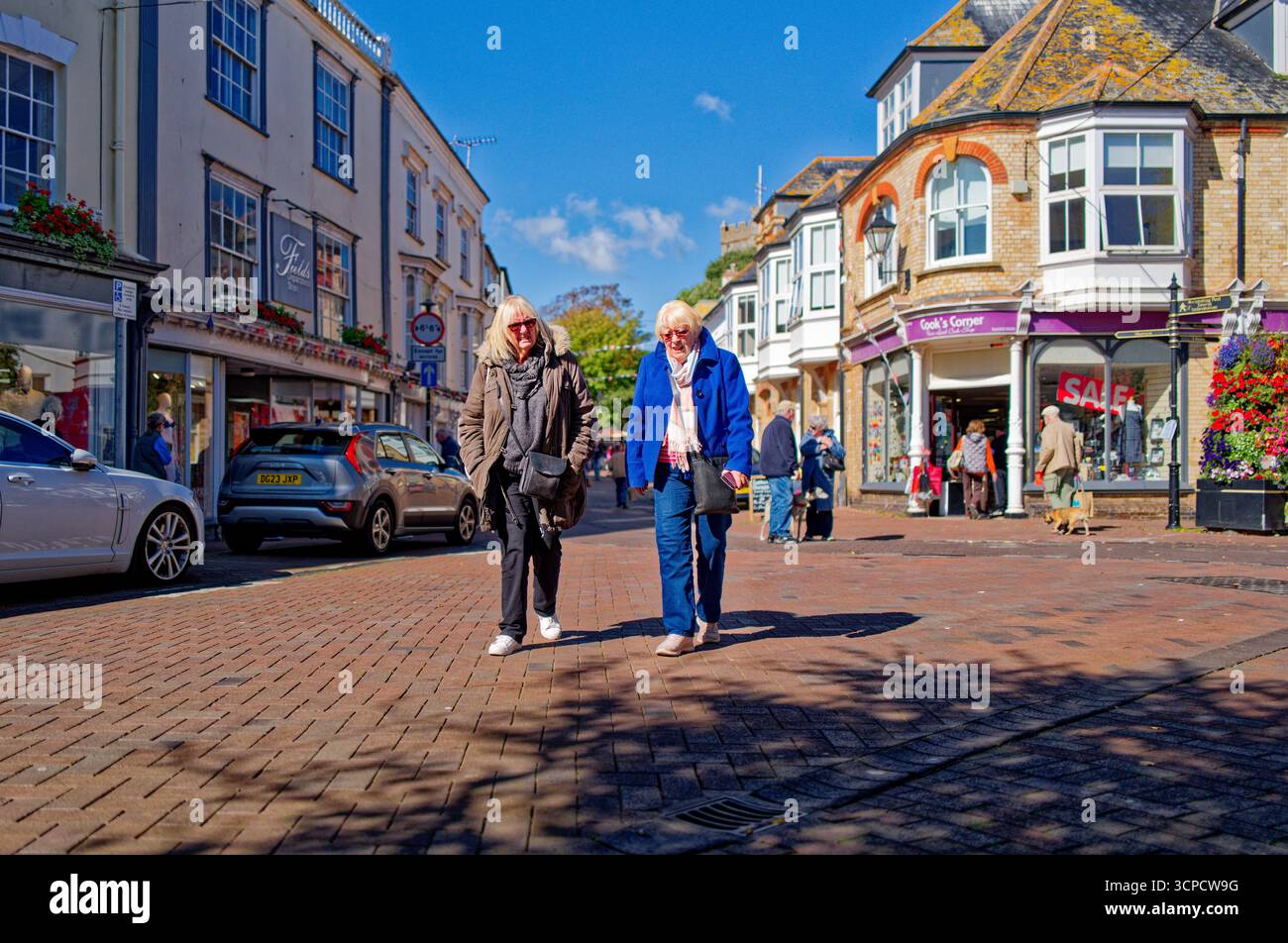 Two elderly women walking towards the camera hi-res stock photography ...