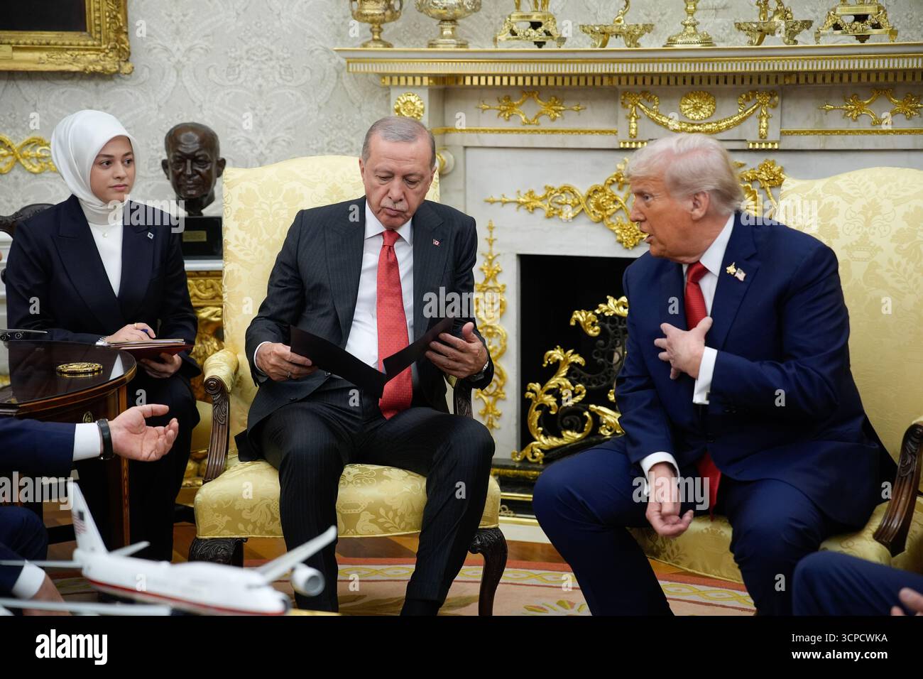 US President Donald Trump meets with Turkish President Recep Tayyip ...