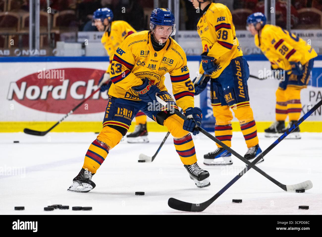 250925 Djurgårdens David Blomgren inför ishockeymatchen i SHL mellan ...