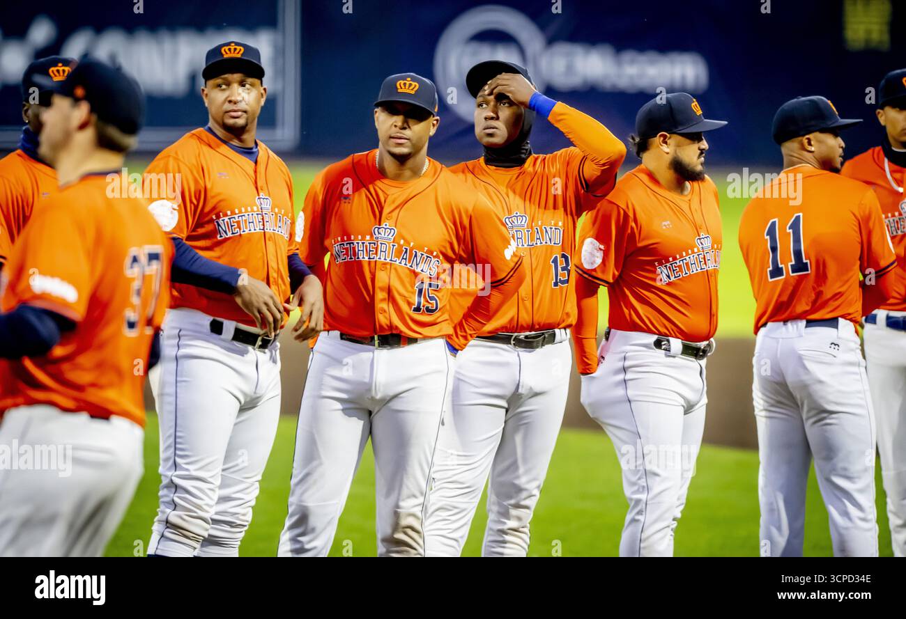 ROTTERDAM - Dutch baseball players in action against Croatia during the ...
