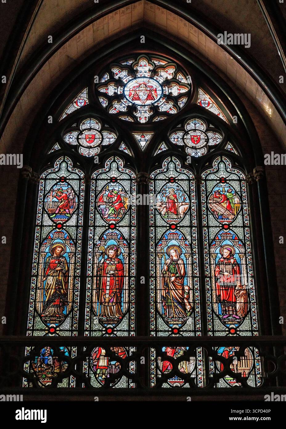 Stained glass aquitaine hi-res stock photography and images - Alamy
