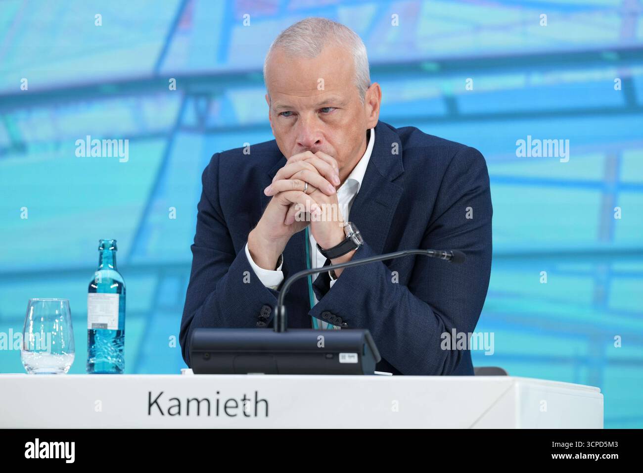 Chemie und Pharma Summit 2025 in Berlin Dr. Markus Kamieth ...