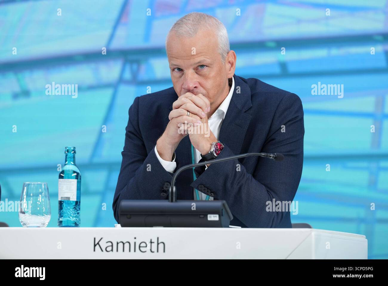 Chemie und Pharma Summit 2025 in Berlin Dr. Markus Kamieth ...