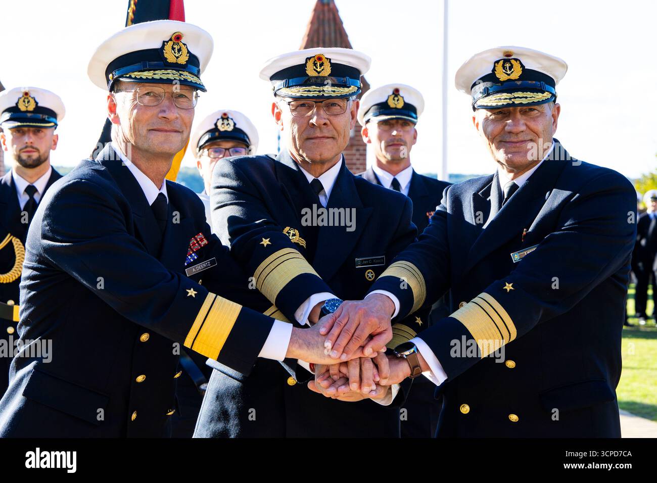dpatop - 25 September 2025, Schleswig-Holstein, Flensburg: Vice Admiral ...