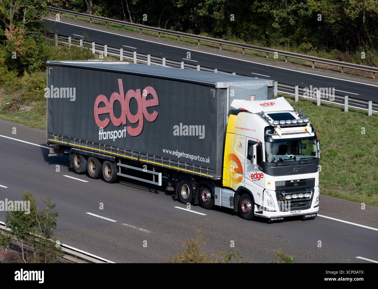 Motorway edge hi-res stock photography and images - Alamy