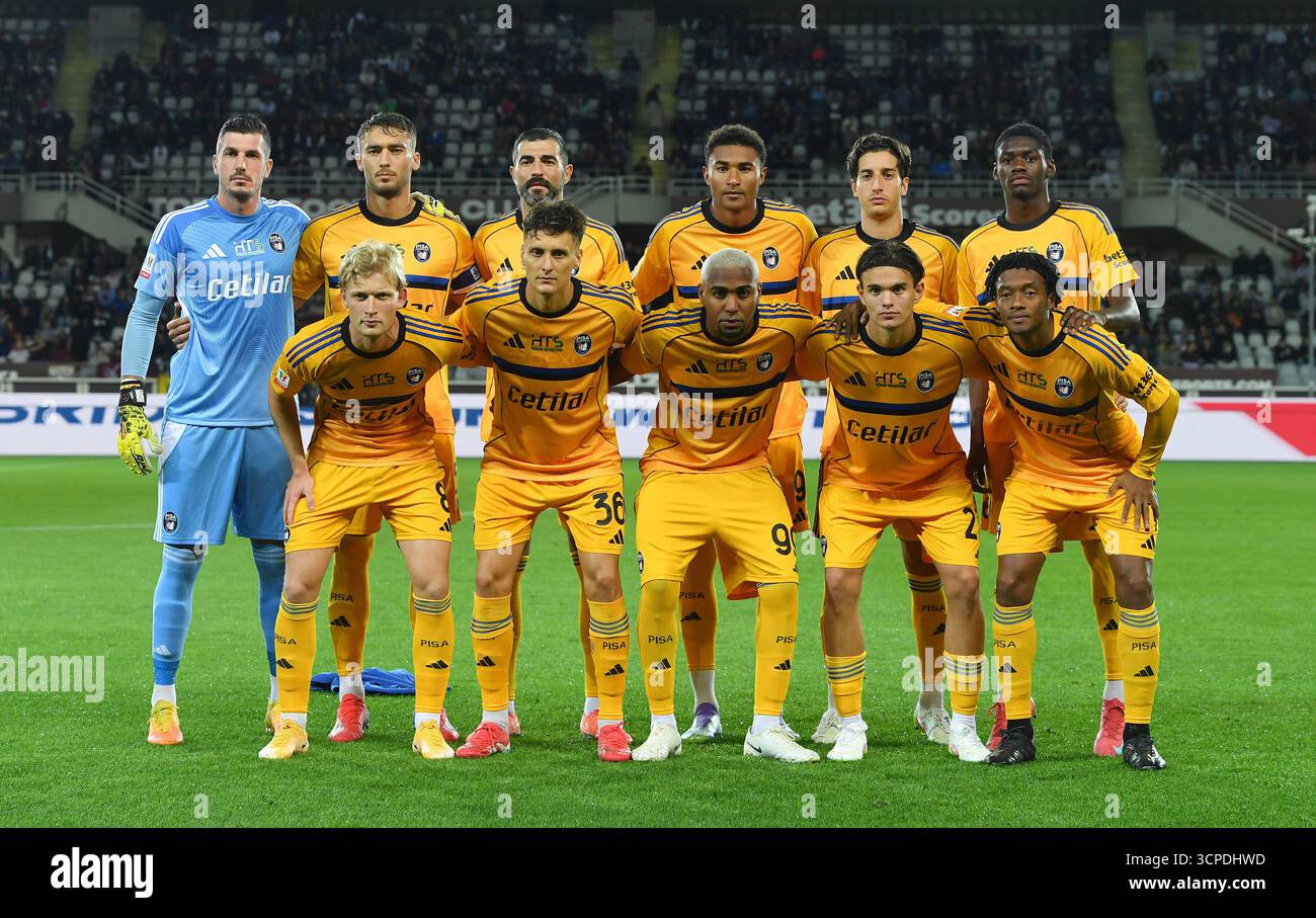 Team picture of of Pisa SC during the Coppa Italia match between Torino ...