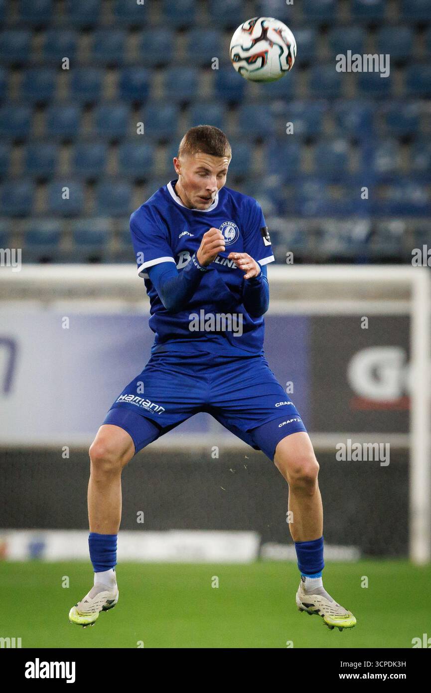 Jong Gent's Wout Asselman pictured in action during a soccer game ...