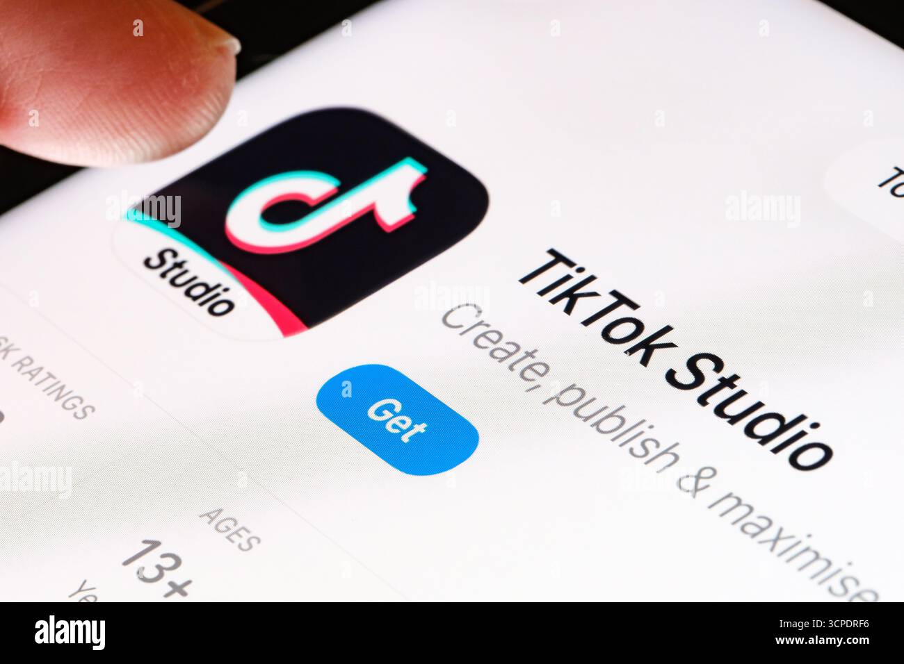 Tiktok studio logo hi-res stock photography and images - Alamy