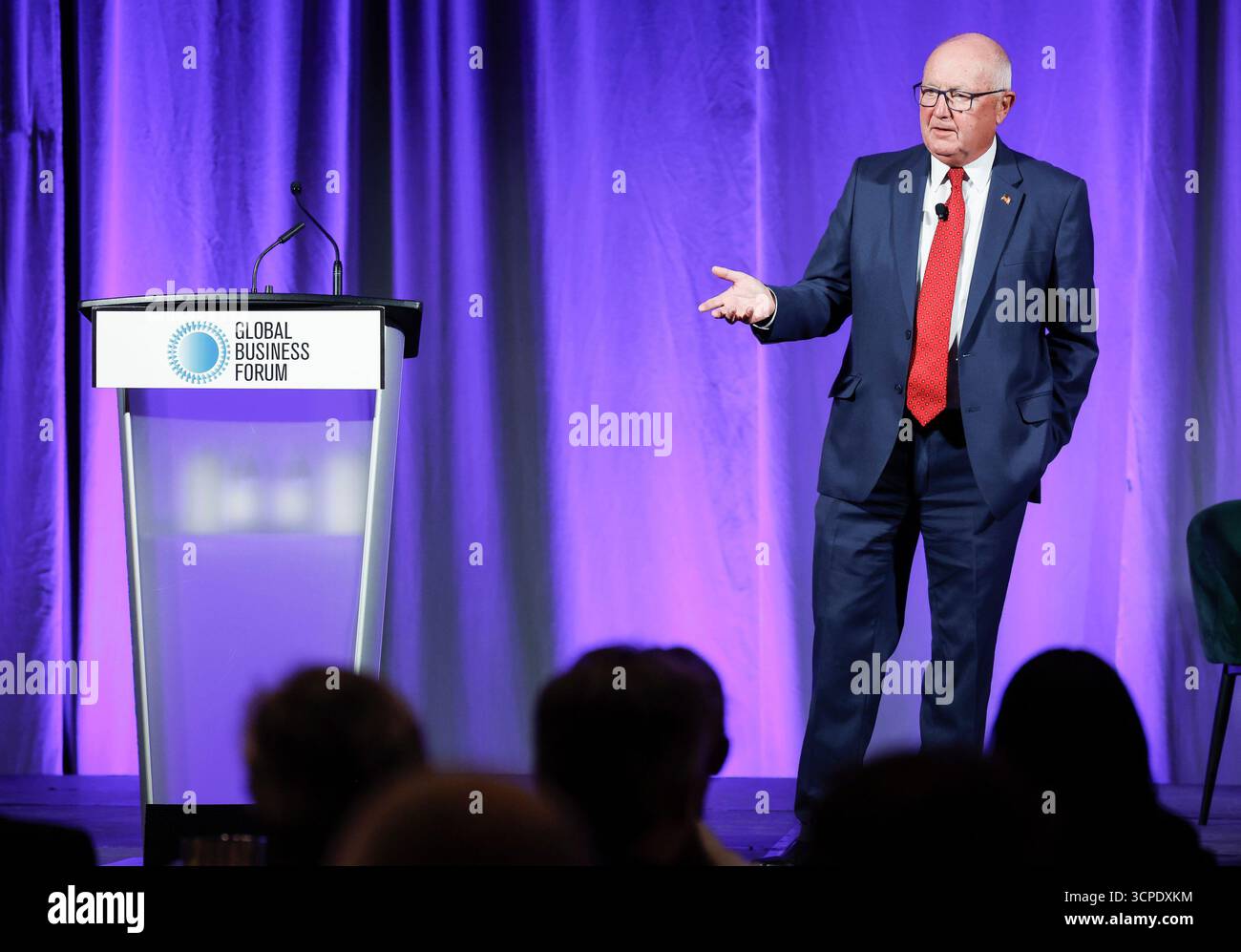 U.S. Ambassador to Canada Pete Hoekstra addresses the Global Business ...