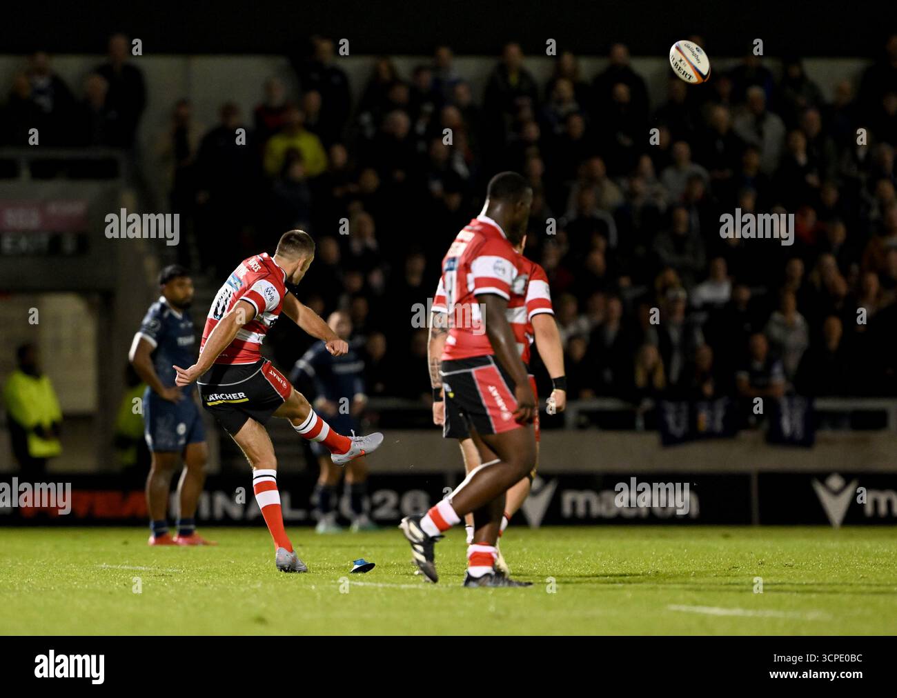 Gloucester's Ross Byrne kicks a penalty during the Gallagher PREM match ...