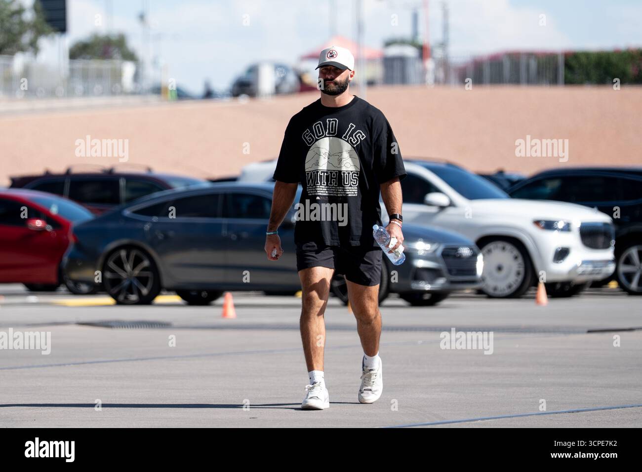 Arizona Cardinals tight end Josiah Deguara arrives to State Farm ...