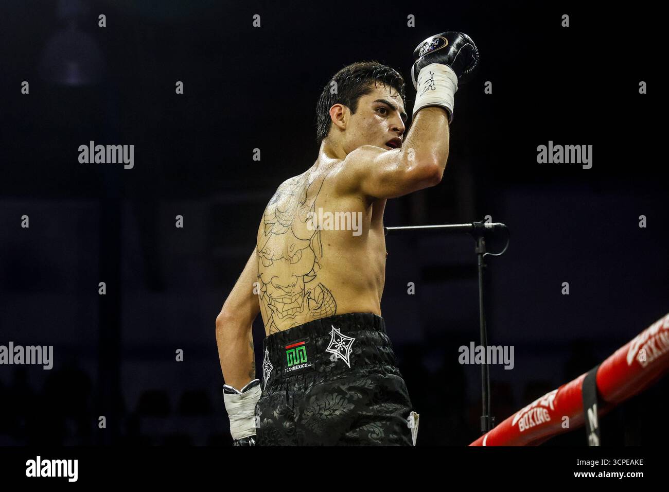 NOGALES, MEXICO - SEPTEMBER 6: Erick Fernando Campos celebrates victory ...