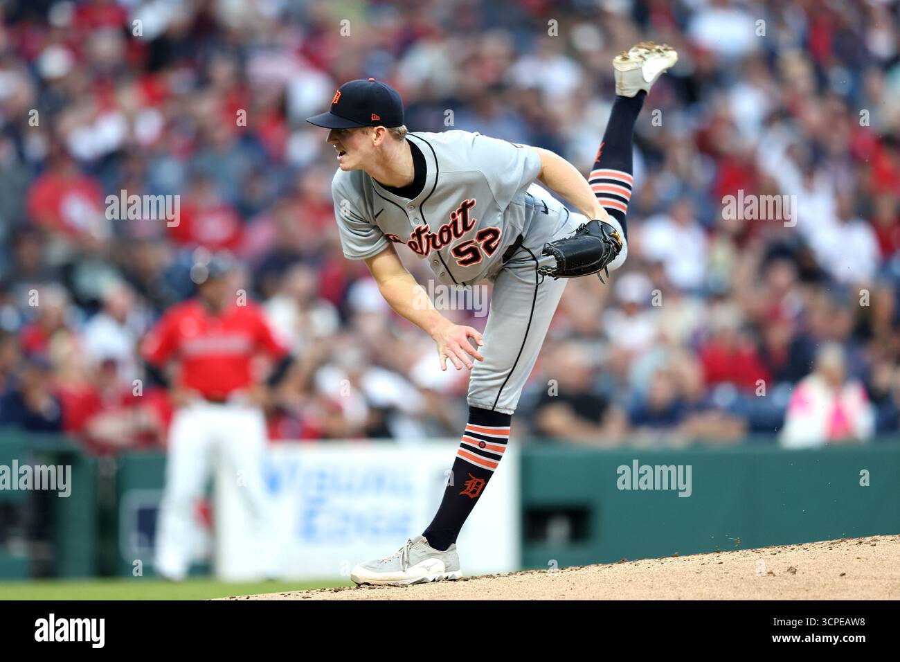 Detroit Tigers Troy Melton (52) pitches in the first inning against the ...