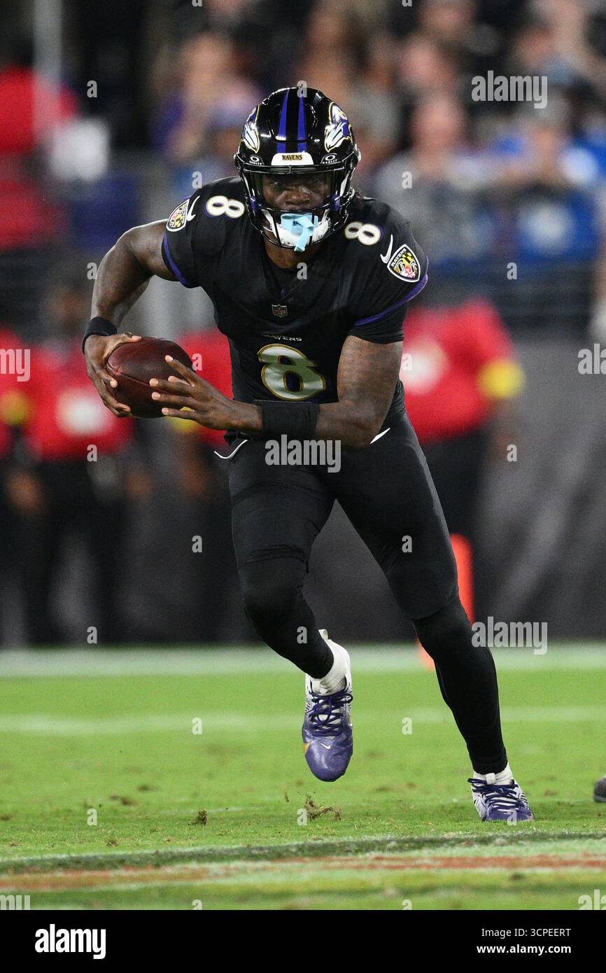 Baltimore Ravens quarterback Lamar Jackson (8) in action during the ...