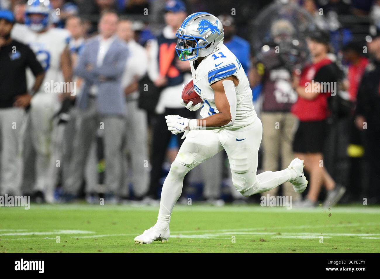 Detroit Lions wide receiver Kalif Raymond (11) in action during the ...