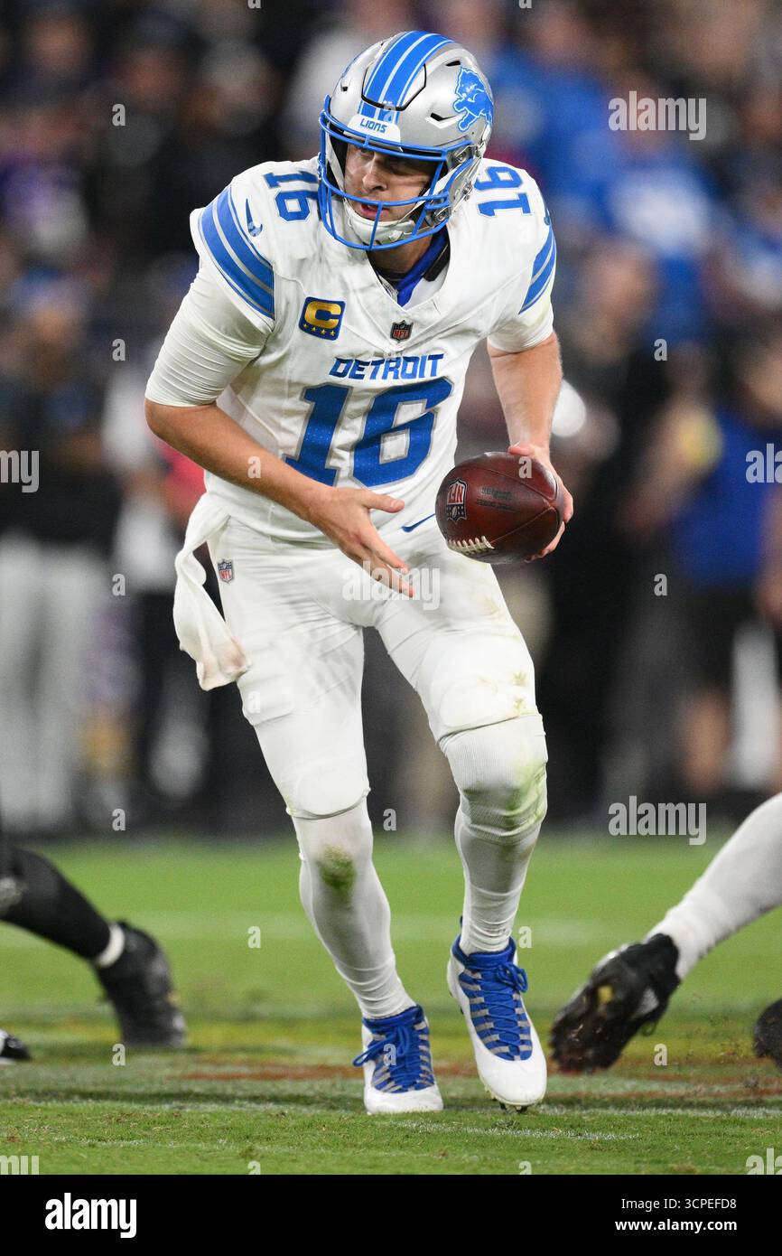 Detroit Lions quarterback Jared Goff (16) in action during the second ...