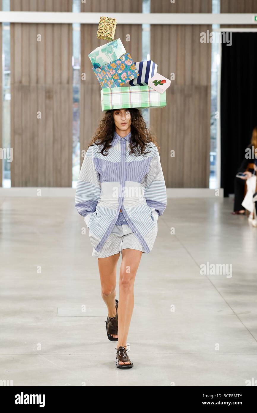 MOSCHINO Spring-Summer 2026 runway during Milan Fashion Week on ...