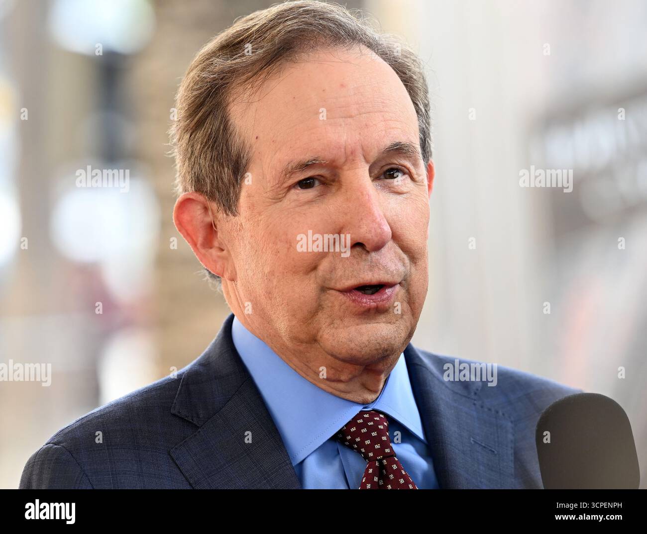 Television Journalist Chris Wallace does interviews at his Star ...