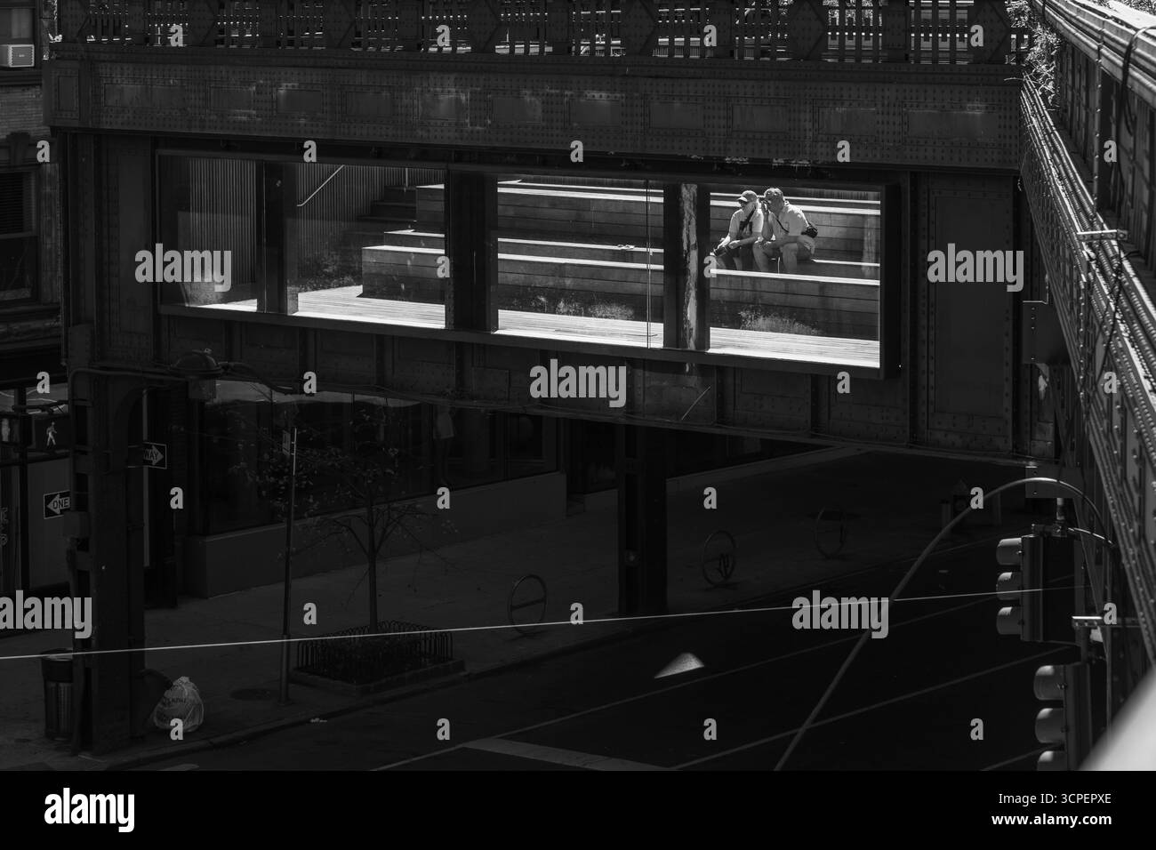 High line observation deck Black and White Stock Photos & Images - Alamy