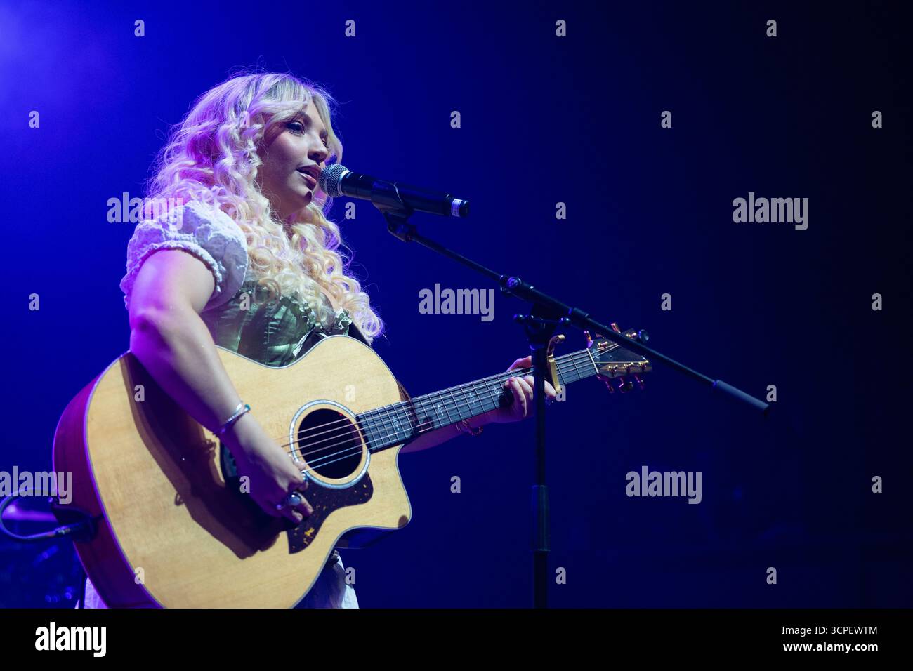 Chanel Yates performs on stage during a concert at KOKO Stock Photo - Alamy