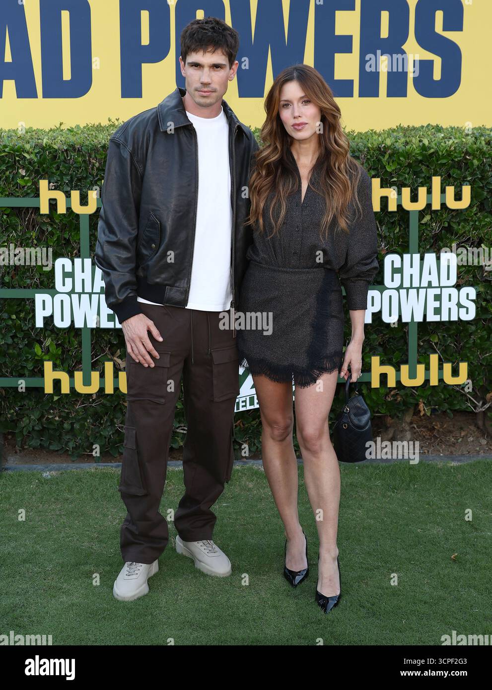 Tanner Novlan, Kayla Ewell arrives at The Red Carpet World Premiere of ...