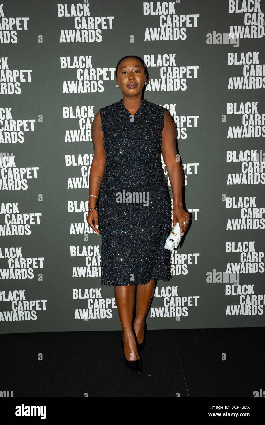 Nippy Cooper Milan Fashion Week - Women S/S 2026 3rd Edition Black ...